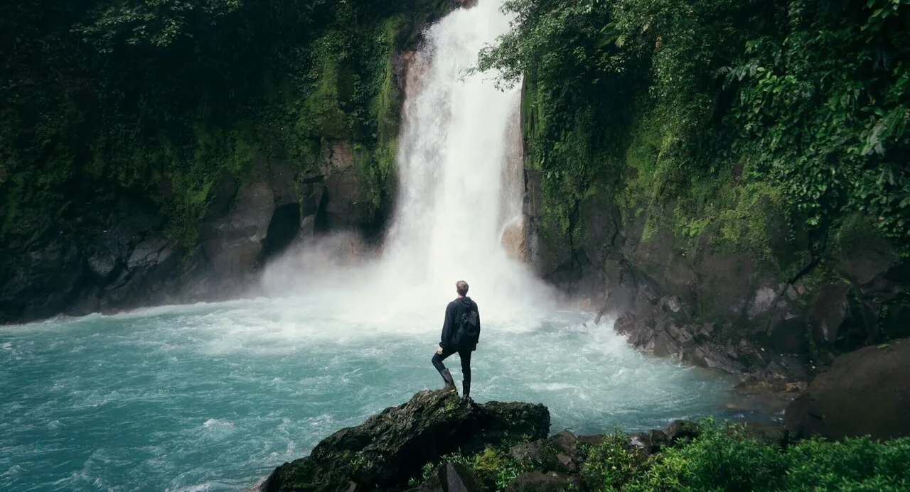 The Self Abroad: How Solo Travel Shapes Our Sense of Identity